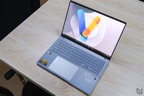 Tr N Tay Vivobook S Oled Thi T K Cao C P V Si U M Ng Hi U N Ng M Nh M Nh Intel Core Ultra