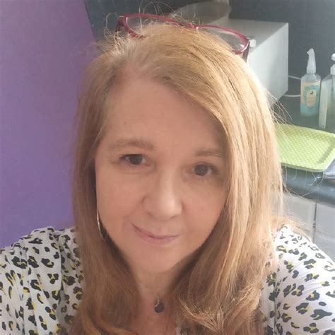 Aubry Valérie Animateur Dequipe Dun Centre National De Gestion De La Paie Caisse Primaire