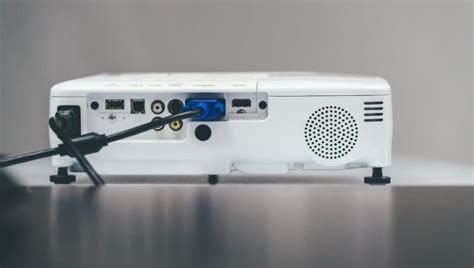 What Does A VGA Port Look Like Pointer Clicker