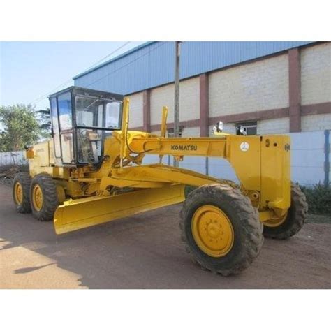 Komatsu Gd511a 1 Motor Grader Rental Service 12 14 Feet At ₹ 225000