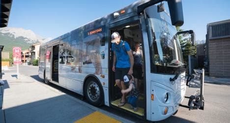 Bus Banff To Lake Louise From 9 Tickets And Timetables Rome2rio