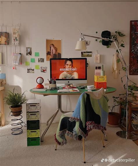 Stylish Studio Decor Ideas