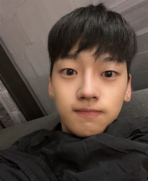 Wei Thailand On Twitter Rt Wei Member [ 석화] 수고했어 오늘도⭐️ 씻고 나와서 자기 전 나타난