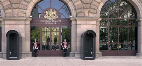 Президентът Радев наложи вето върху промените в Закона за енергетиката