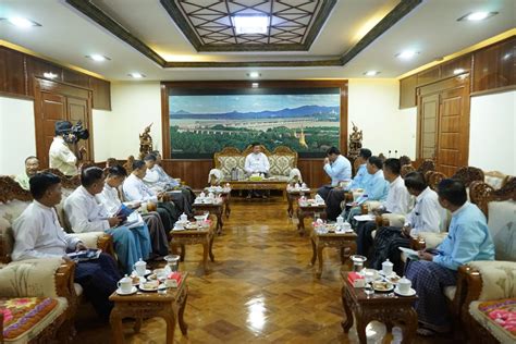 မွန်ပြည်နယ်ဝန်ကြီးချုပ် ဦးအောင်ကြည်သိန်း ဘာသာပေါင်းစုံချစ်ကြည်ညီညွတ်ရေးအဖွဲ့ ဗဟို နှင့် တွေ့ဆုံ
