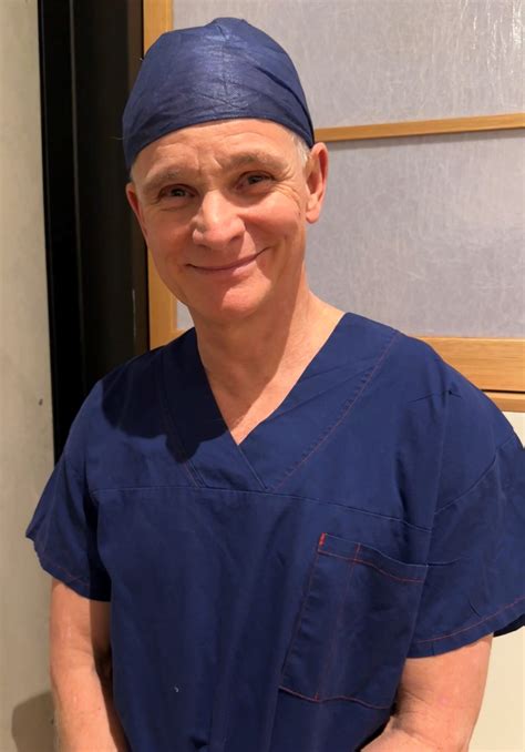 Dr Tim Wright Surgeon Newcastle Obesity Surgery Centre