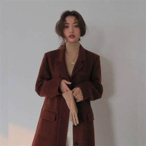 Her Style Asia Thailand แฟชั่นนิสต้าต้องอ่าน 32 ไอเดีย แฟชั่นเสื้อคอเต่า แมทช์เสื้อคอเต่ายังไง