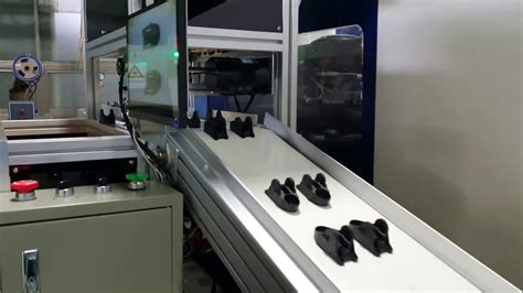 사출성형 컨베어이송 비전검사장비 Youtube
