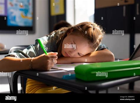 Note Taking In Class Hi Res Stock Photography And Images Alamy