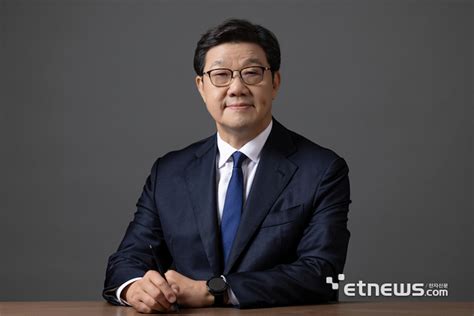 노연홍 제약바이오협회장 “2025년 제약바이오 해로 만들자” 전자신문