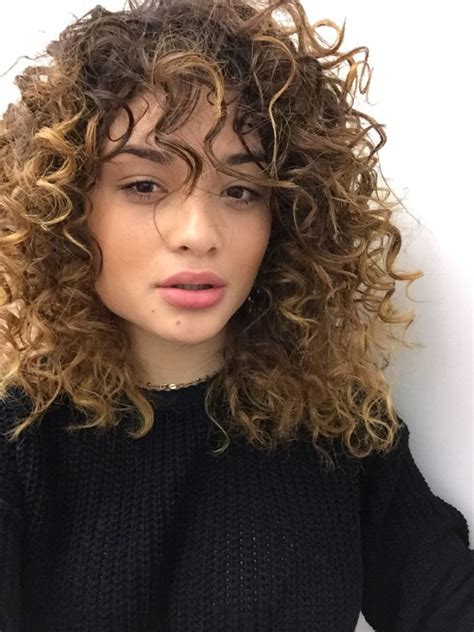 22 Urban Cool Curly Hairstyles With Bangs Hottest Haircuts 22 Urban Cool Curly Hairstyles With Bangs Hottest Haircuts