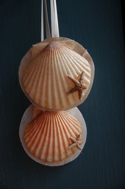 63 Best Scallop Shell Crafts Images On Pinterest Shells Beach Crafts And Oyster Shells