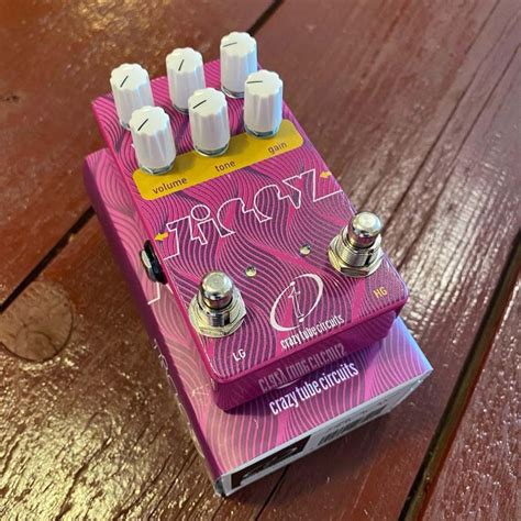 Crazy Tube Circuits Ziggy Max Guitar