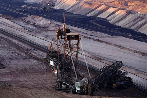 Mining Equipment Solutions Crushing And Screening Equipment Sinomaly