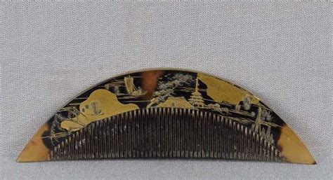 19c Japanese Lacquer Turtle Shell Kushi Hair Comb Item 1494085 19c Japanese Lacquer Turtle Shell Kushi Hair Comb Item 1494085