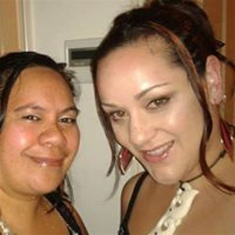 Stream Sara Spinks 2 Music Listen To Songs Albums Playlists For