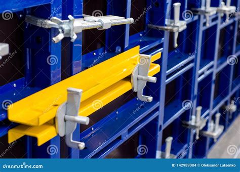 Close Up Of Modular Steel Frame Formwork Stock Photo Image Of Reinforcement Concrete