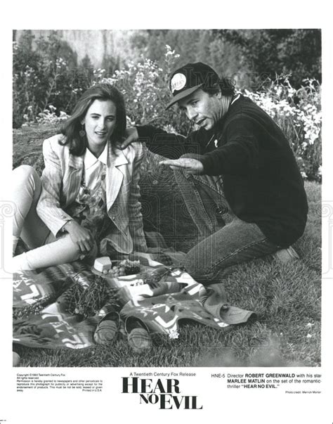 Hear No Evil Director Robert Greenwald Marlee Matlin 1993 Vintage Promo