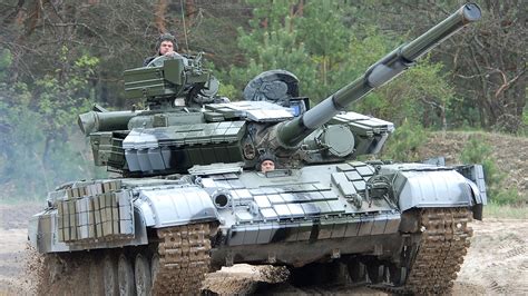 Meet The T 64 Ukraines Cold War Tank That Refuses To Retire 19fortyfive