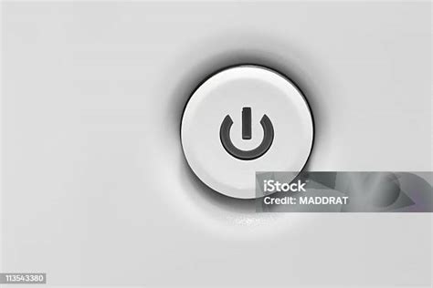 ปุ่มเปิด ปิดเครื่องสีขาว ภาพสต็อก ดาวน์โหลดรูปภาพตอนนี้ การถ่ายภาพ ภาพ ดัน การ