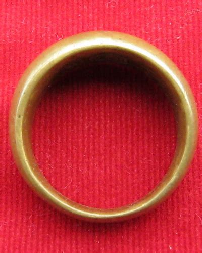 แหวนปลอกมีดหลวงปู่ดู่ วัดสะแก เนื้อทองเหลือง พระเครื่อง พระแท้ ประมูล ร้านค้า เว็บ พระ คอม