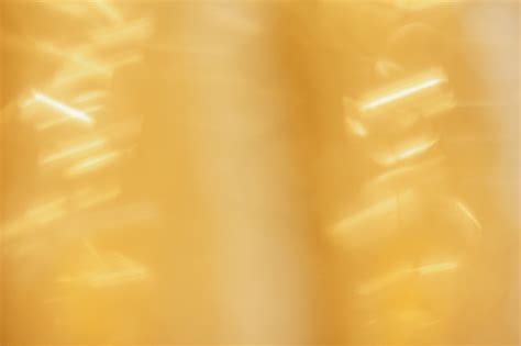 황금빛 반짝이는 배경 크리스마스 디자인 카드 전단지 배너 광고 브로셔 포스터 디지털 프리젠 테이션 슬라이드 쇼 웹 사이트의 배경 템플릿으로 사용합니다 0명에 대한 스톡 사진