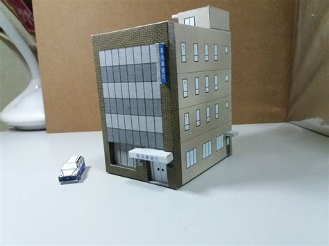 The Chronicle Papercraft Office Building