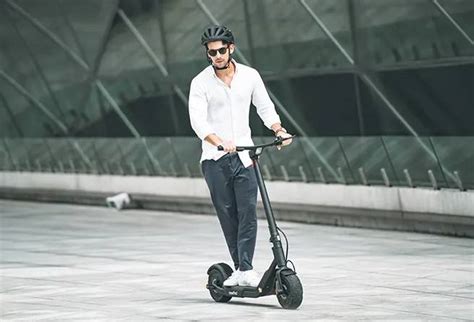 Maxfind G5 Pro Review A Fast And Incredibly Powerful Dual Motor Urban Scooter Gear Diary