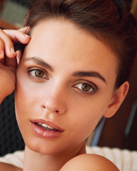 Lilit A Top Models Of Isabella Catalina Hardcover