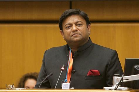 Bharat Gaurav Mr Swapnil Kothari Owner At Renaissance University