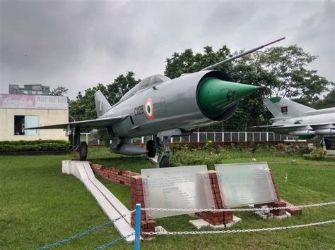 Interesting Facts About The Hal Ajeet Iafs Indian Air Force Version Of Folland Gnat Crew Daily