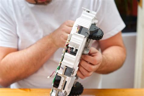repair of the robot vacuum cleaner disassembled robot vacuum cleaner