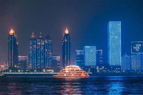 幻彩日夜武汉两江四岸春节文旅玩法出炉 武汉 新闻中心 长江网 cjn cn