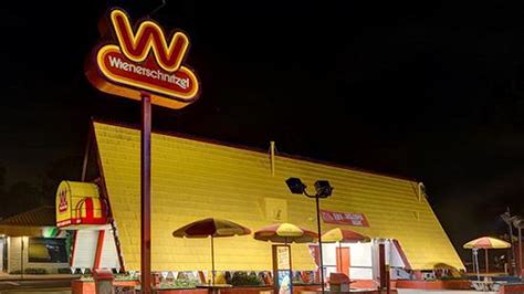 Wienerschnitzel Restaurant