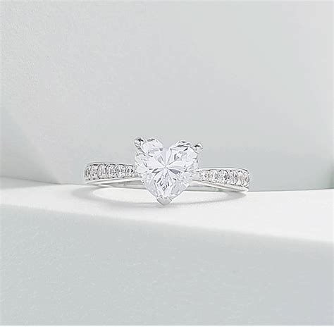 婚戒系列 成都钻戒定制 歌灵钻石官网 Glitter成都钻戒定制 成都钻戒品牌 裸钻定制