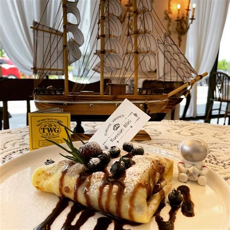 바이노넨 6월11일화부로 러시아 전통 팬케이크 블리니가 출시되었습니다 🥞 러시아 현지에서 전수 받은 본토의 맛을 그대로