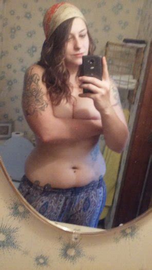 Hippie Chick Porn Pic