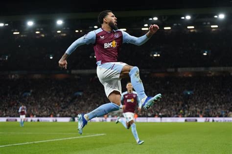 Douglas Luiz Espera Que O Aston Villa Possa Levar Impulso Até 2024