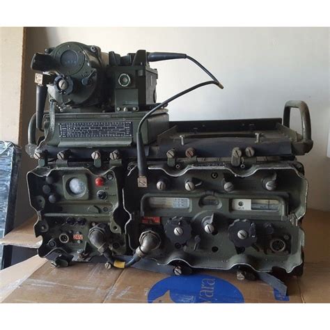 British Army Larkspur C13 Hf Vehicle Radio