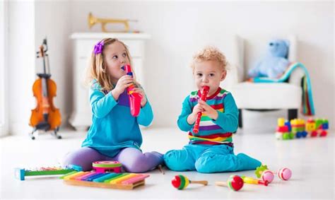 60 متن کوتاه انگلیسی با ترجمه دانلود رایگان برای تقویت زبان چرب زبان