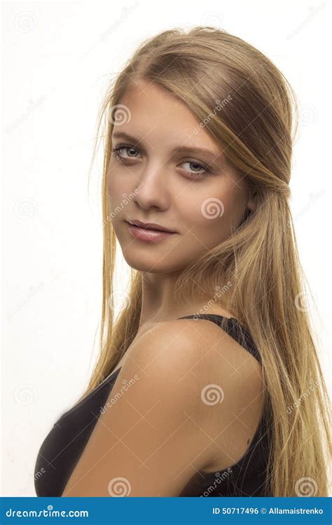 Belle Jeune Fille Blonde Photo Stock Image Du Directement