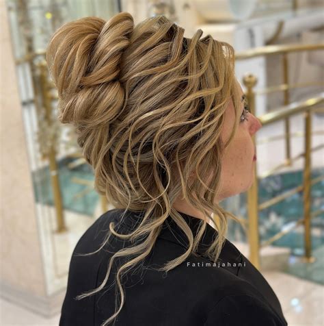 خب اینم یه شینیونِ داغ داغ😁 بعد از سفر فقط شینیون زدن میچسبه🥲 یکی از