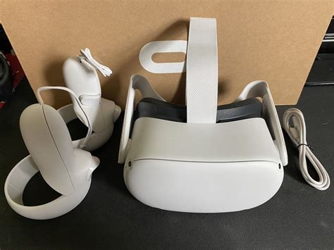 Meta Oculus Quest 2 64GB Standalone VR | Grelly USA