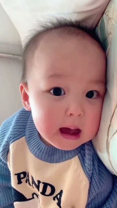 骗你生女儿☺️她真的好可爱～人类幼崽 骗你生女儿 又是被女儿治愈的一天 我的女孩👧 叫妈妈的声音就是好听 Youtube