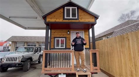 Tiny Home Builder Keeps Selling As Past Customers Sue Wait Businessden