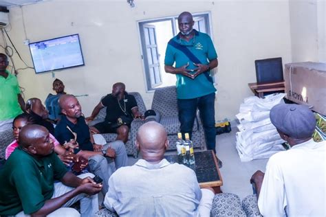 Hon Ekanem Ekpenyong Presents Governor Otus Ts To Atan Onoyom Community Calabar Gist