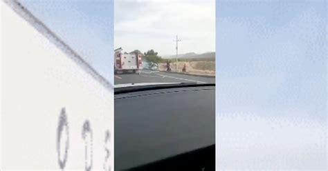 Ardió Camioneta Tras Choque Con Tráiler En La Carretera Saltillo