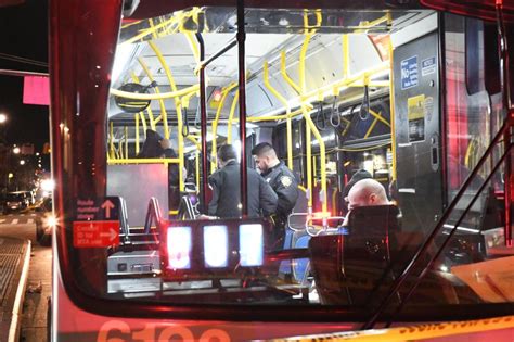 Nypd On The Hunt For Suspect Who Shot Innocent Bystander On Mta Bus In Brooklyn