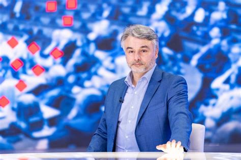 Српска Радикална Странка Београд 🇷🇸 СРБИЈА НА ПРВОМ МЕСТУ 🇷🇸 Српска радикална странка 🇷🇸