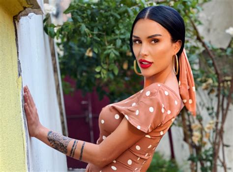 Cum Arată Daniela Crudu Nemachiată A Fost Filmată înaintea Unei